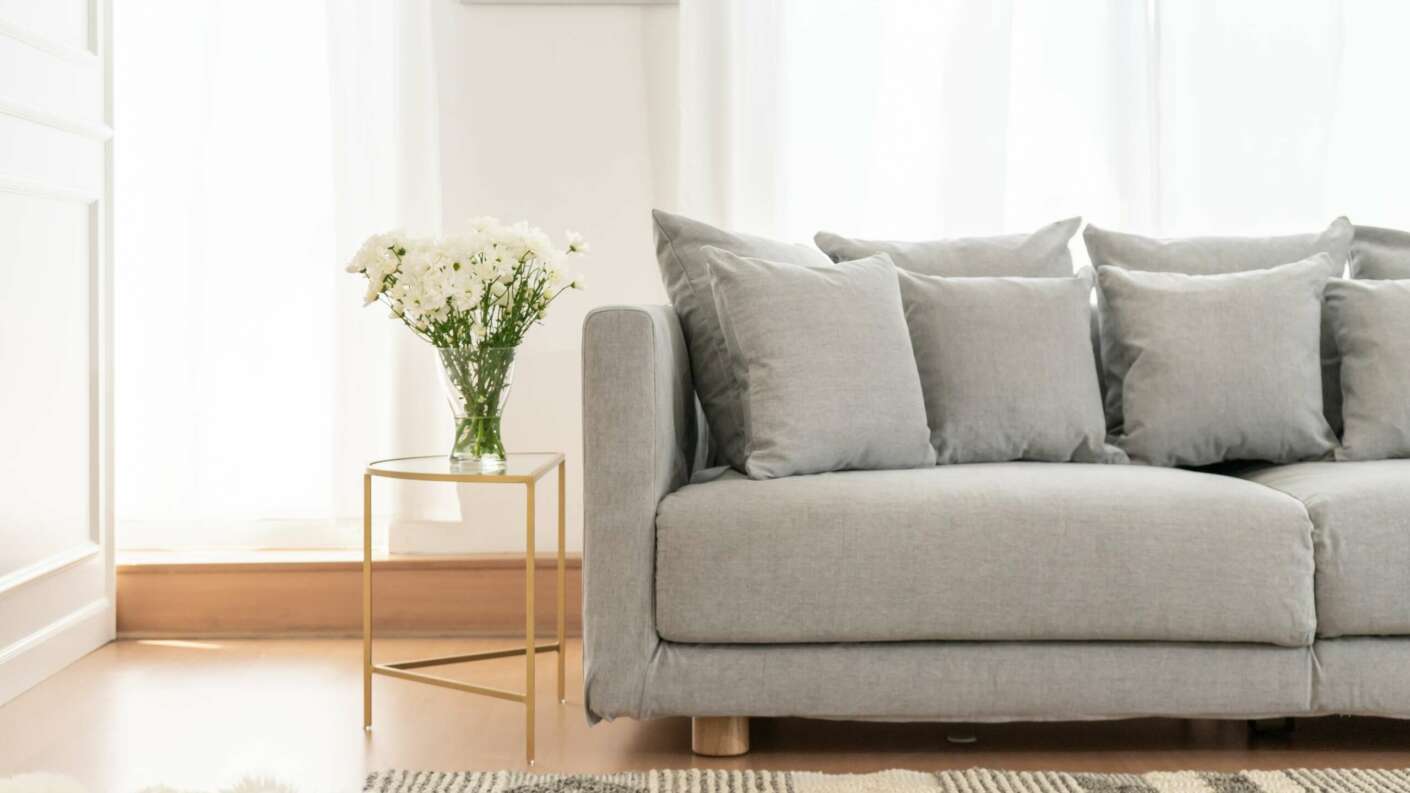 21 Different Types of Sofas and Slipcoverability - What's Mine?