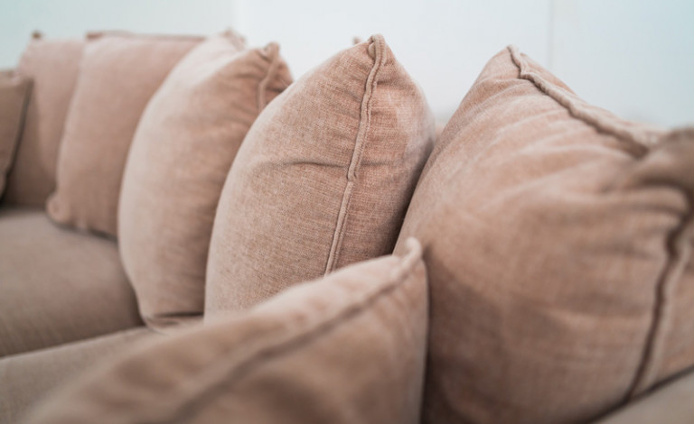 Chenille vs velvet: Which is the right sofa fabric for you? | Comfort ...